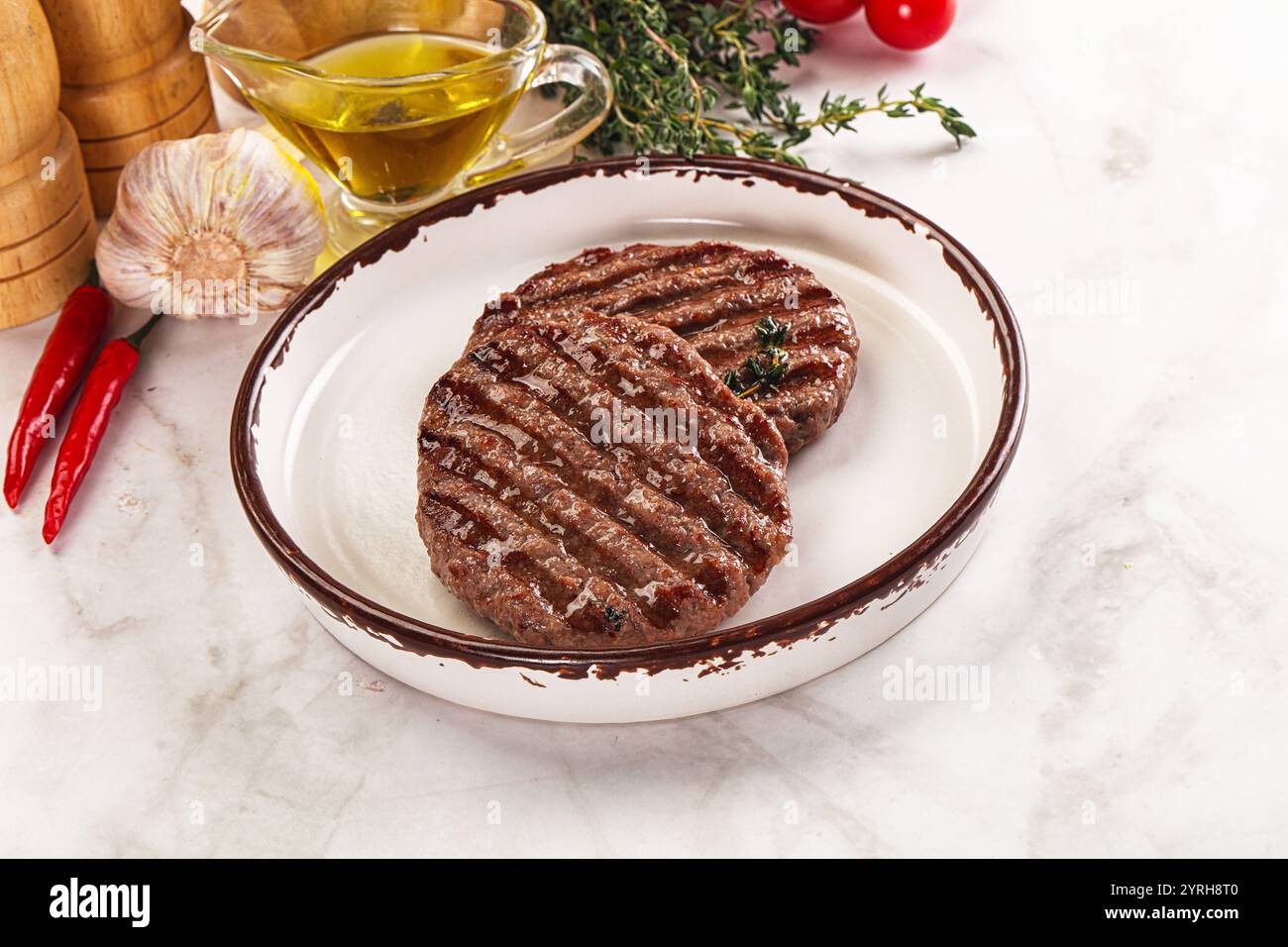 Grilled beef minced meat cutlet for burger Stock Photo - Alamy