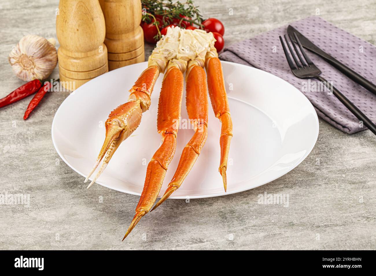 Delicous luxury boiled crab claw legs Stock Photo - Alamy
