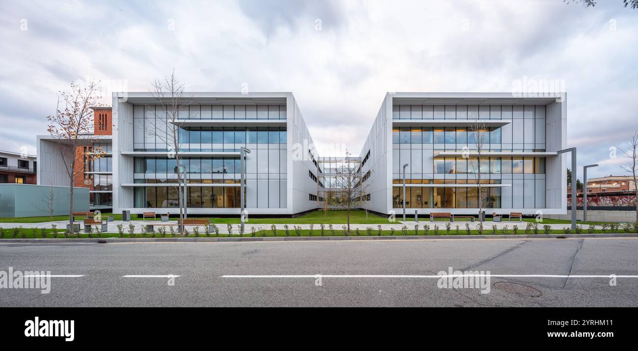 A modern hospital center showcasing a sleek, glass facade The ...