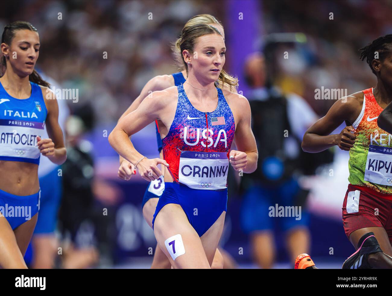 Elise Cranny participating in the 1500 meters at the Paris 2024 Olympic ...