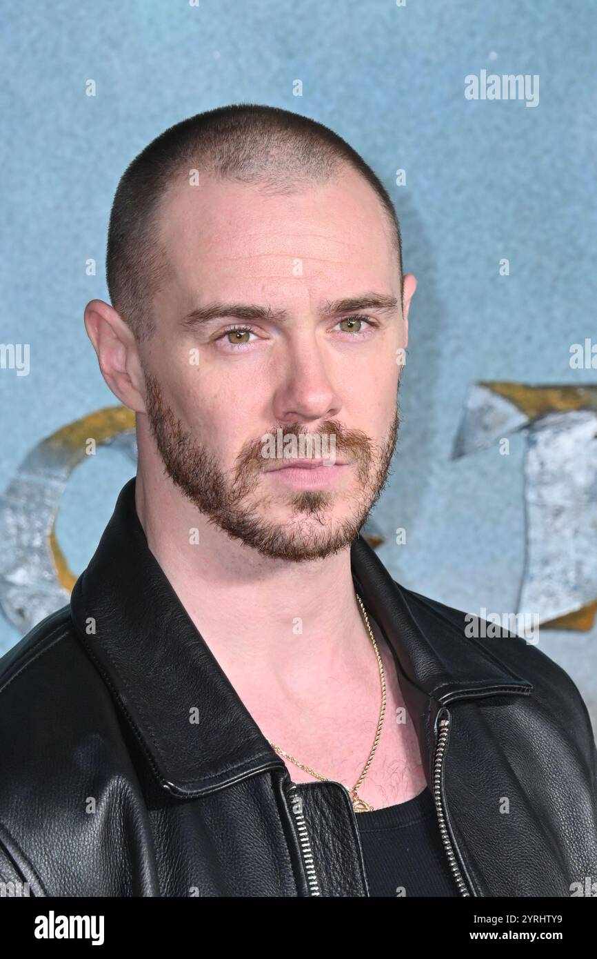 The lord of the rings the war of the rohirrim hi-res stock photography ...