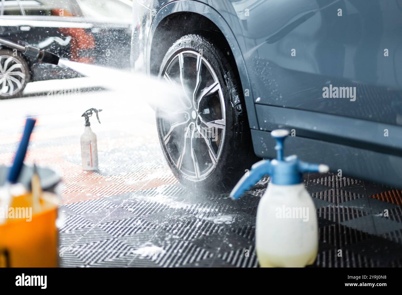 Dirty rims hi-res stock photography and images - Alamy