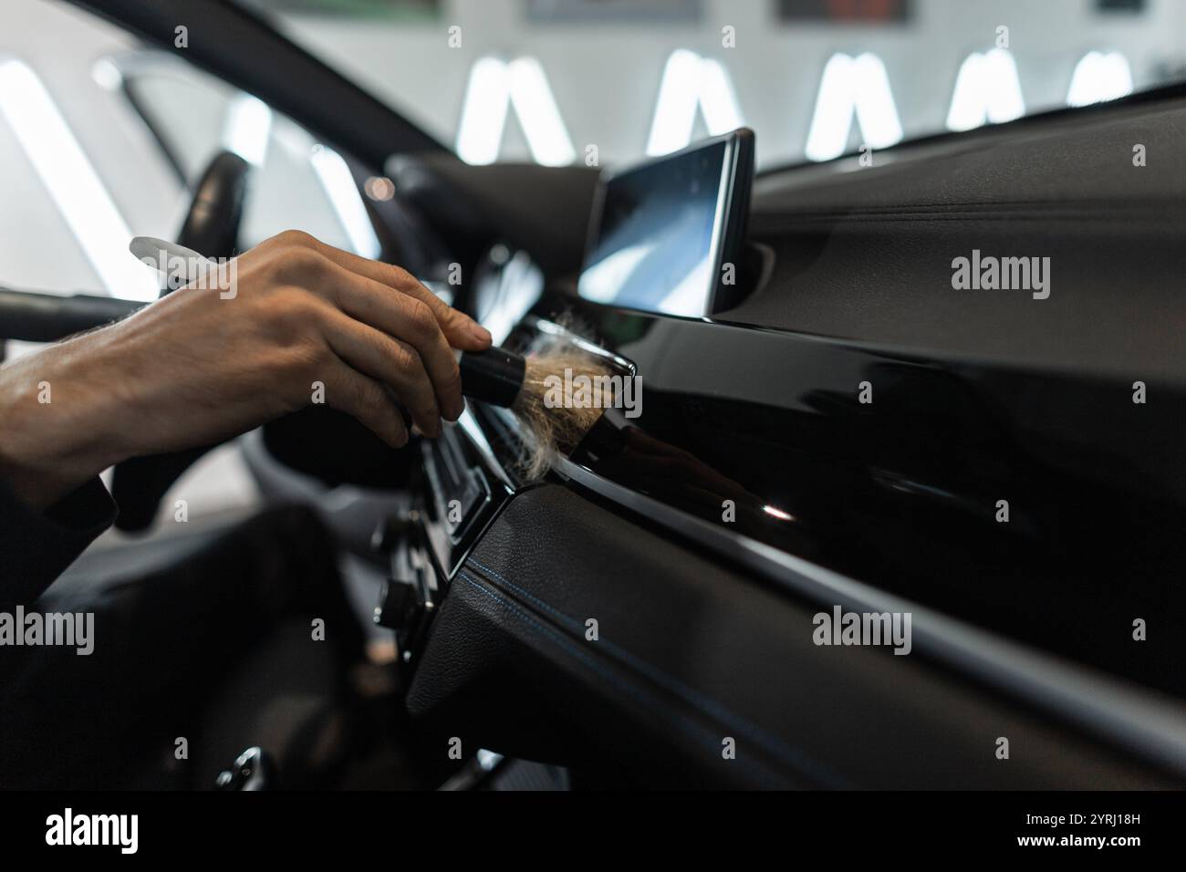 Detailer cleaning car interior hi-res stock photography and images - Alamy