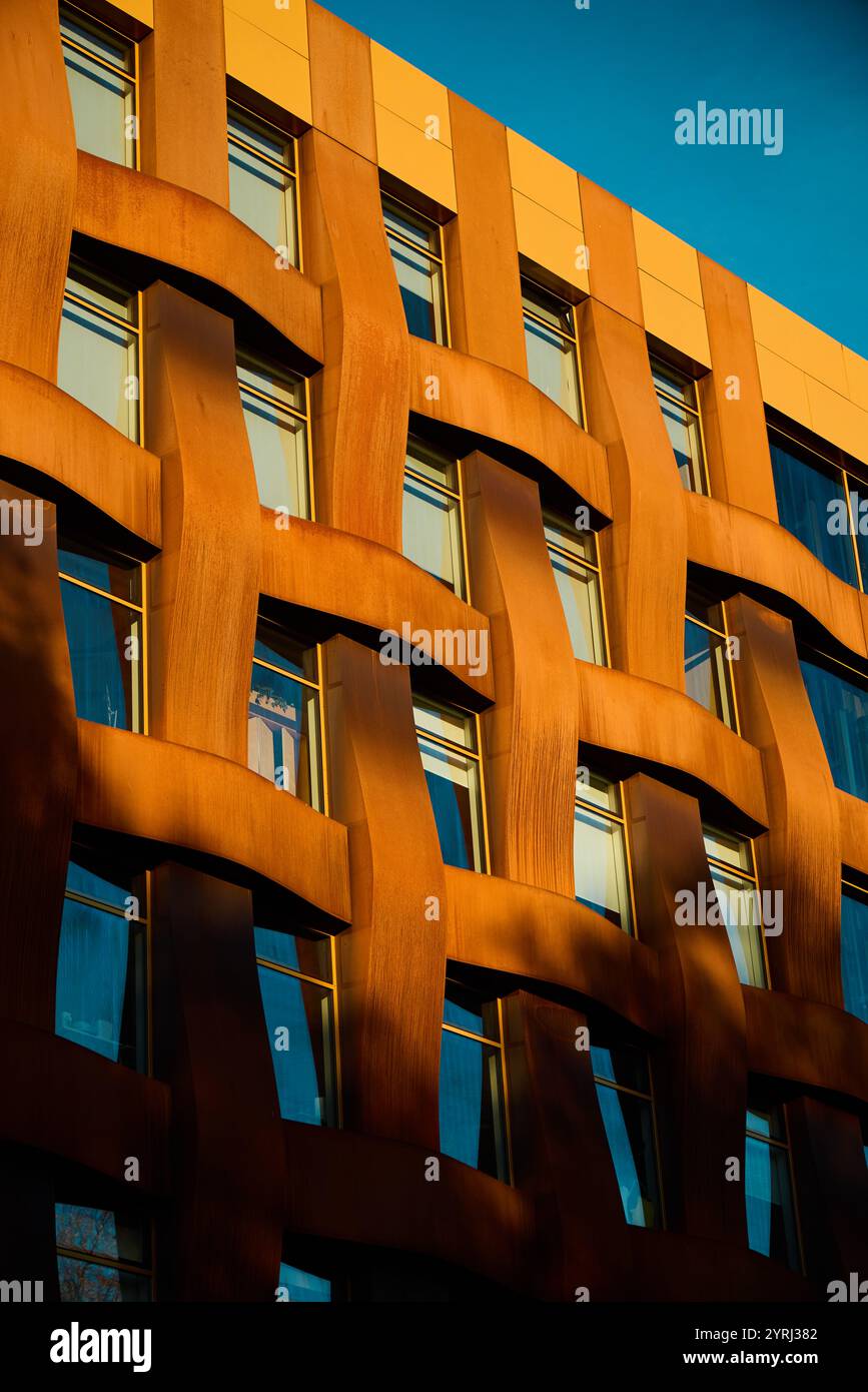 Innovative and Unique Architectural Details Found in Modern Urban ...