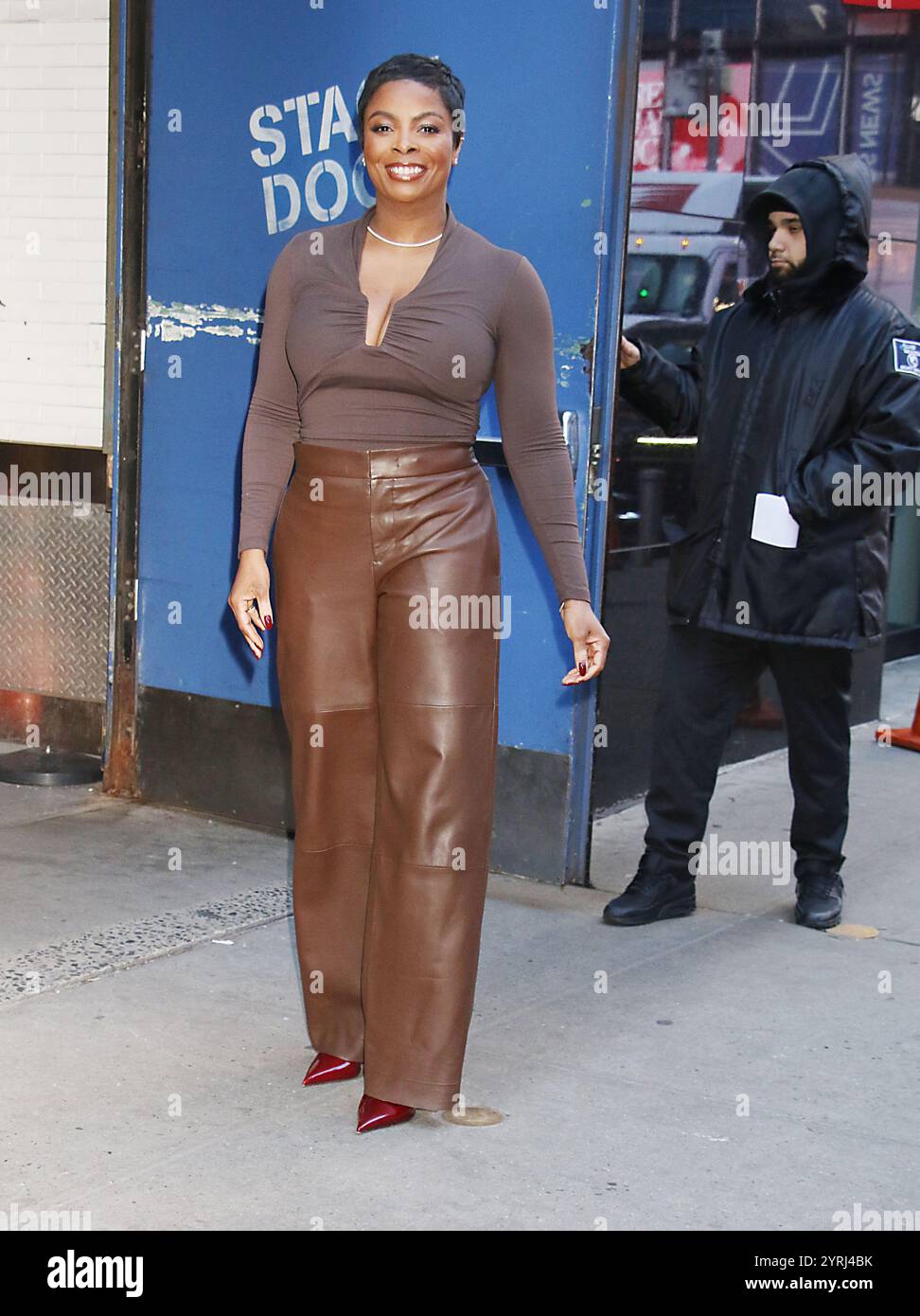 NEW YORK, NY- DECEMBER 2: Janelle James seen at Good Morning America on ...