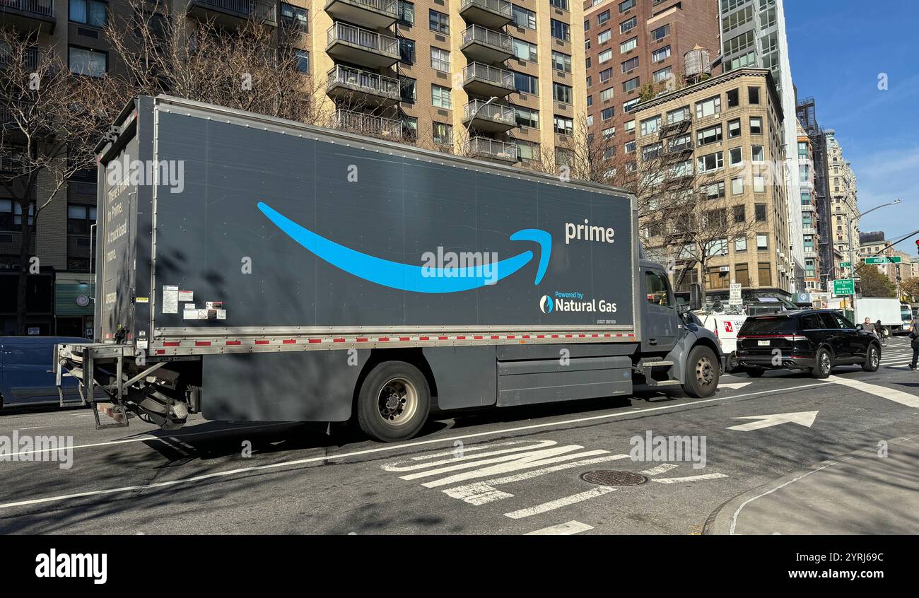 Big Amazon Prime delivery truck in Manhattan Stock Photo - Alamy