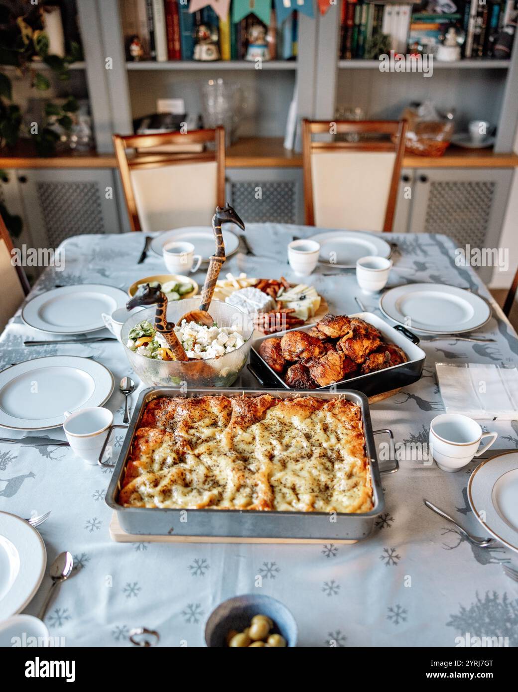 a festively prepared table waiting for guests Stock Photo - Alamy