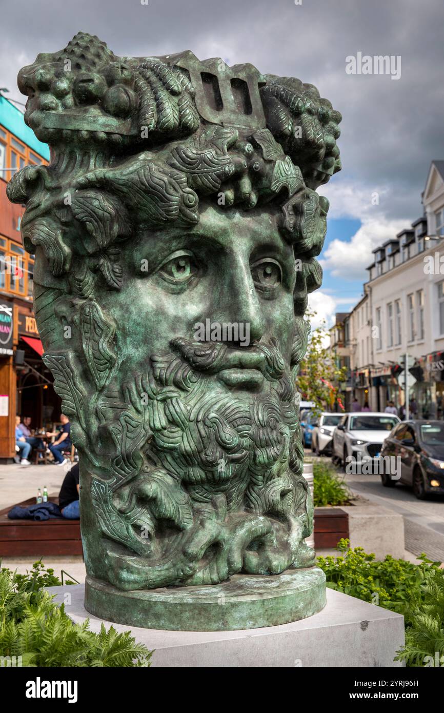Ireland, County Westmeath, Athlone, Church Street, Custume Place, Rory ...