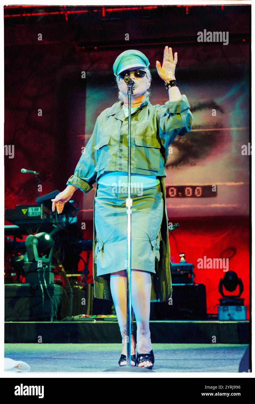 DEBBIE HARRY, BLONDIE, MARIA TOUR, 1999: Debbie Harry of Blondie ...