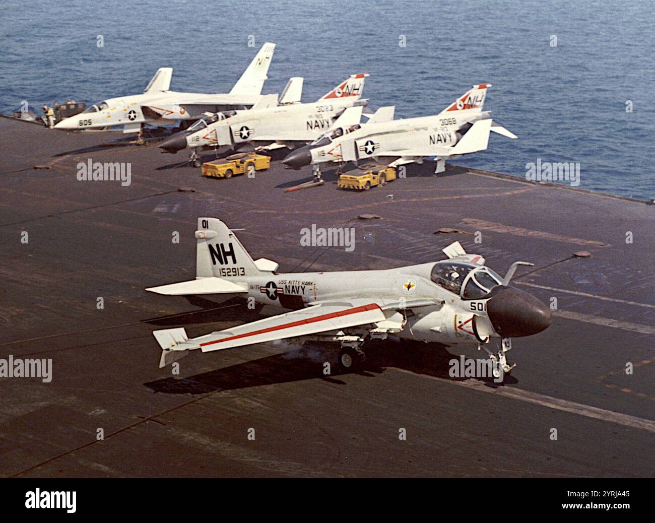 VA-75 landing on USS Kitty Hawk (CVA-63) 1968 Stock Photo - Alamy