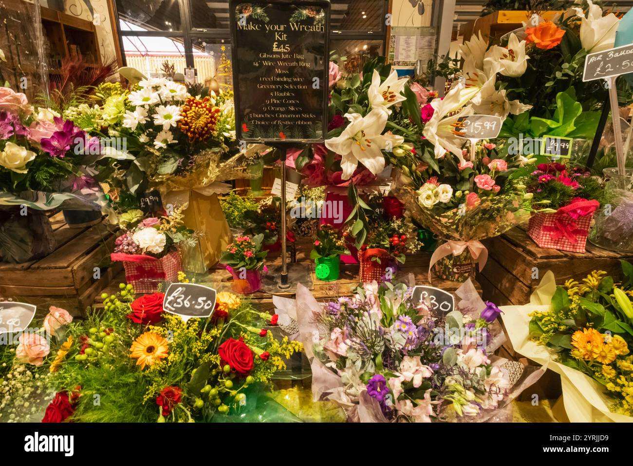 England, Kent, Wingham, Gibsons Farm Shop and Food Hall, Interior view ...