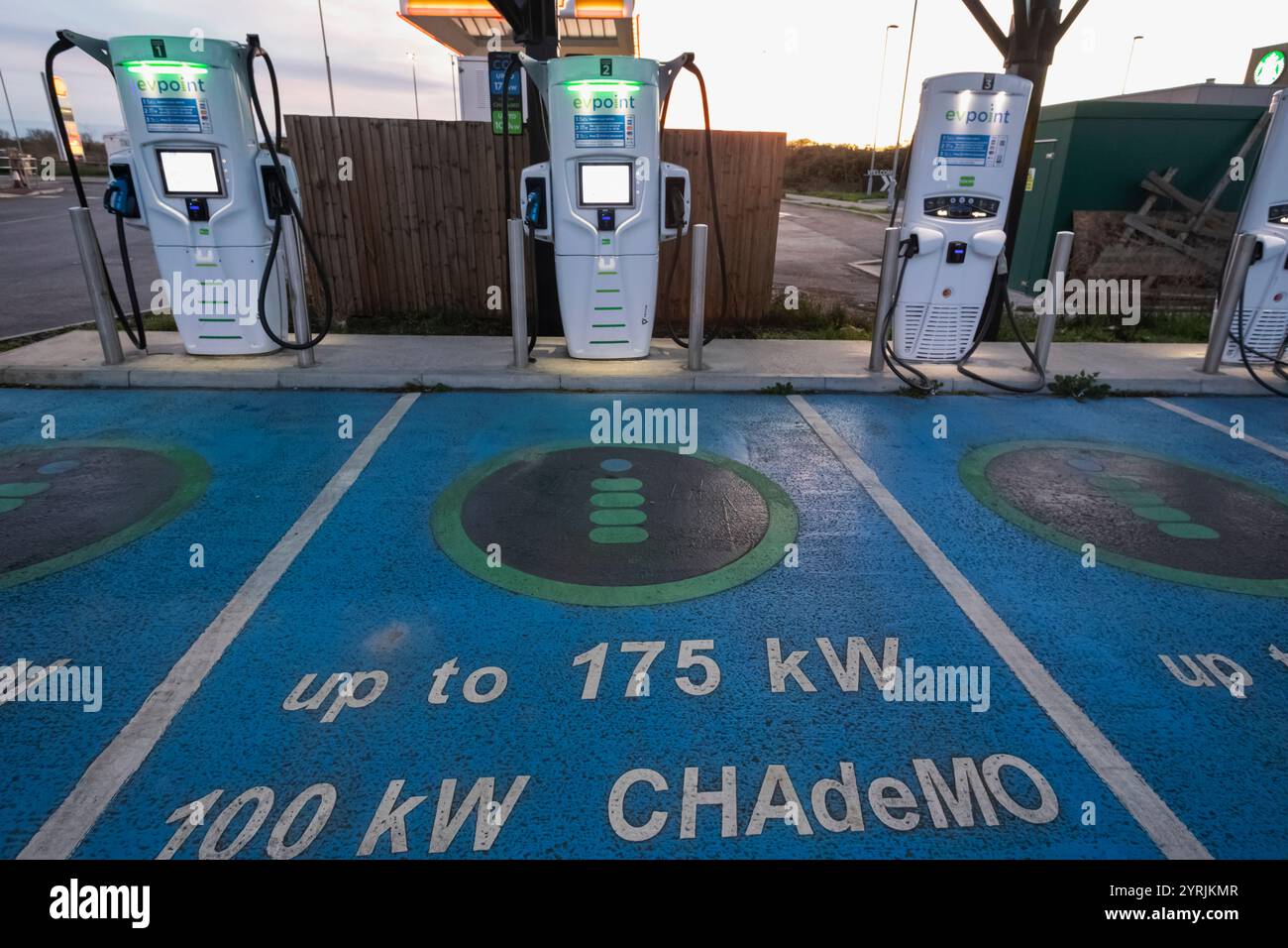 British ev charging points hi-res stock photography and images - Alamy