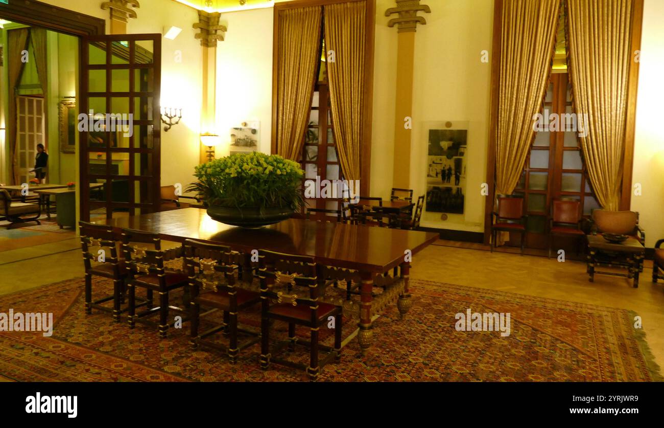 Meeting table in the reading room of the King David Hotel in Jerusalem ...