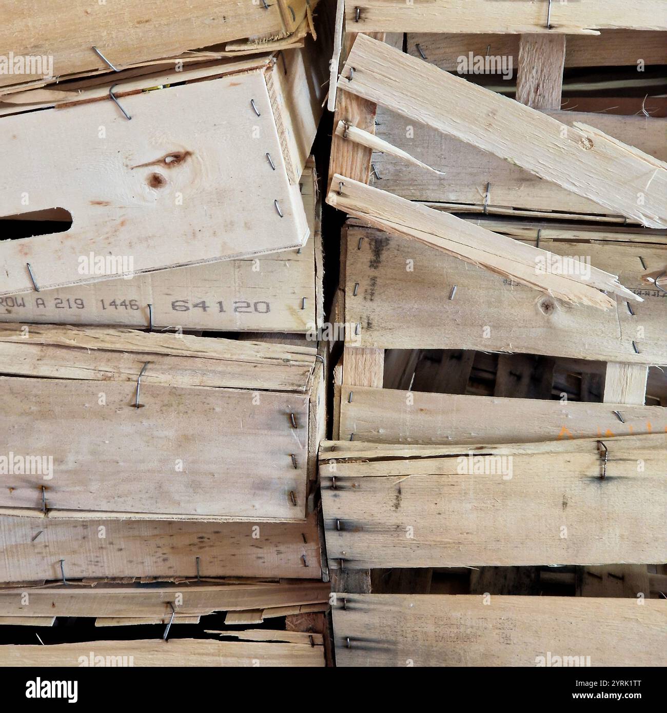 Disused crates hi-res stock photography and images - Alamy