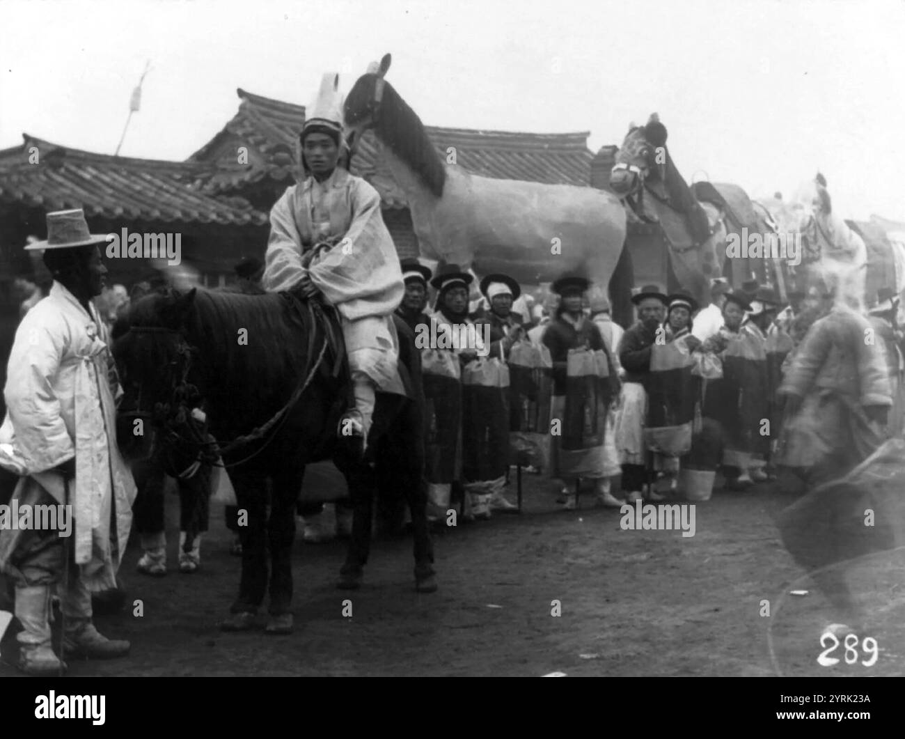 Assassination of korean queen hi-res stock photography and images - Alamy