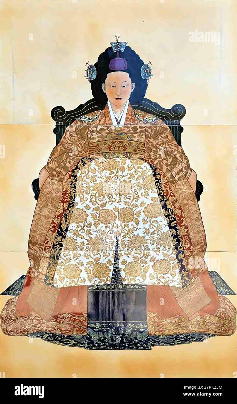 Korean female empress hi-res stock photography and images - Alamy