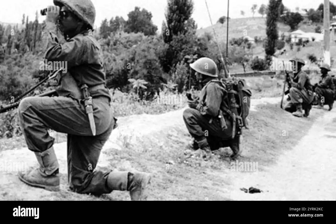 Indian troops in East Pakistan during the Indo Pakistan War 1971 Stock ...