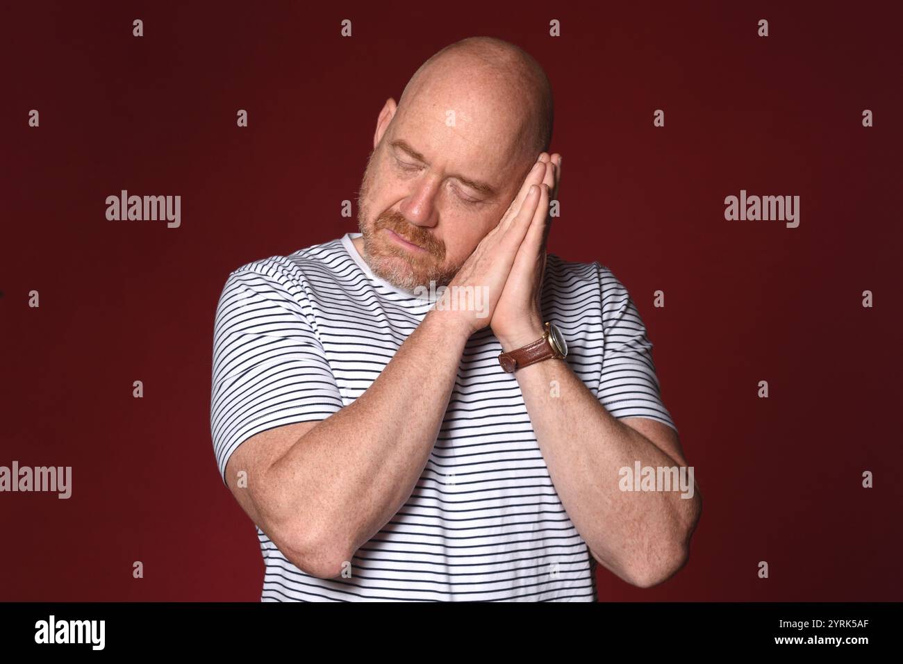 Man sleepy happy face hi-res stock photography and images - Alamy