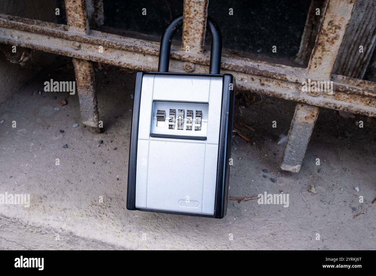 Schlüsselsafe hi-res stock photography and images - Alamy