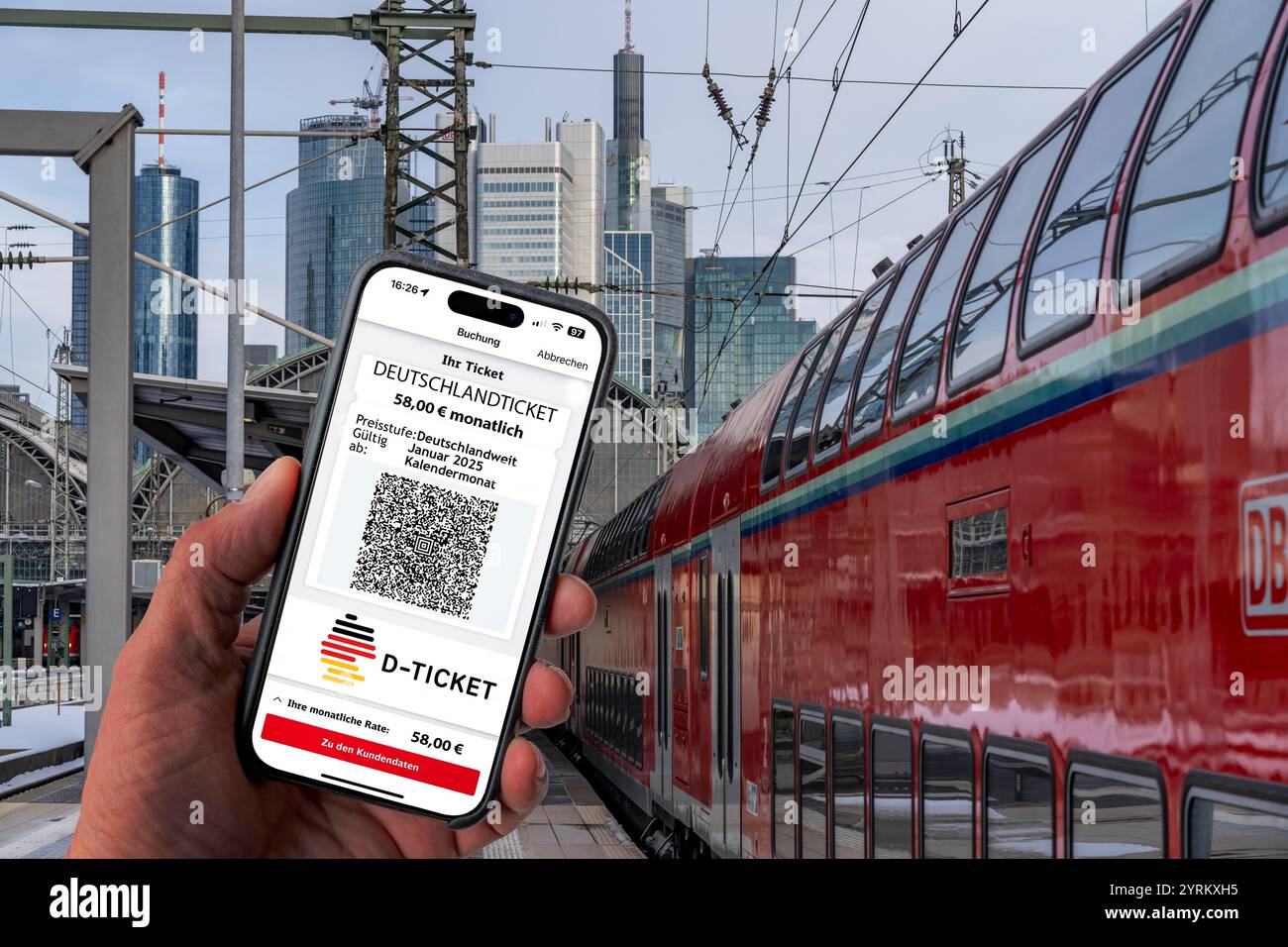 Symbolic image Deutschlandticket, new from 2025 for 58 euros per month ...