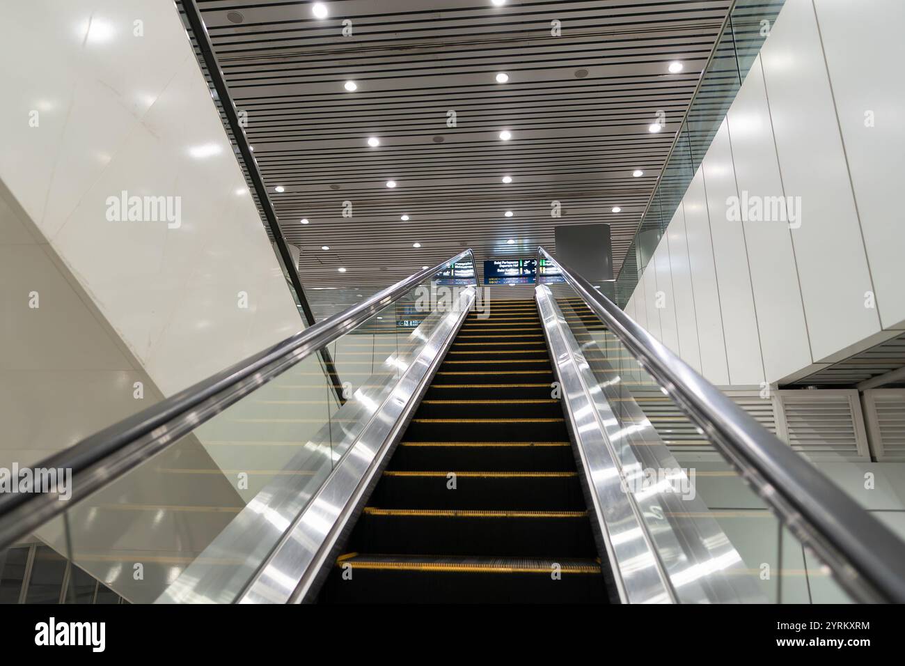 KUALA LUMPUR, MALAYSIA - NOVEMBER 15, 2023: an escalator in Kuala ...