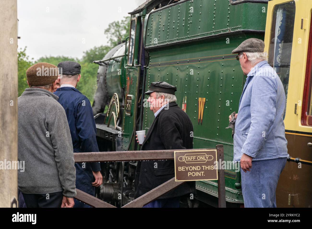 Severn Valley Railway, Bridgnorth, Shropshire, 16-06-2019. Railway staff, in vintage costumes ...