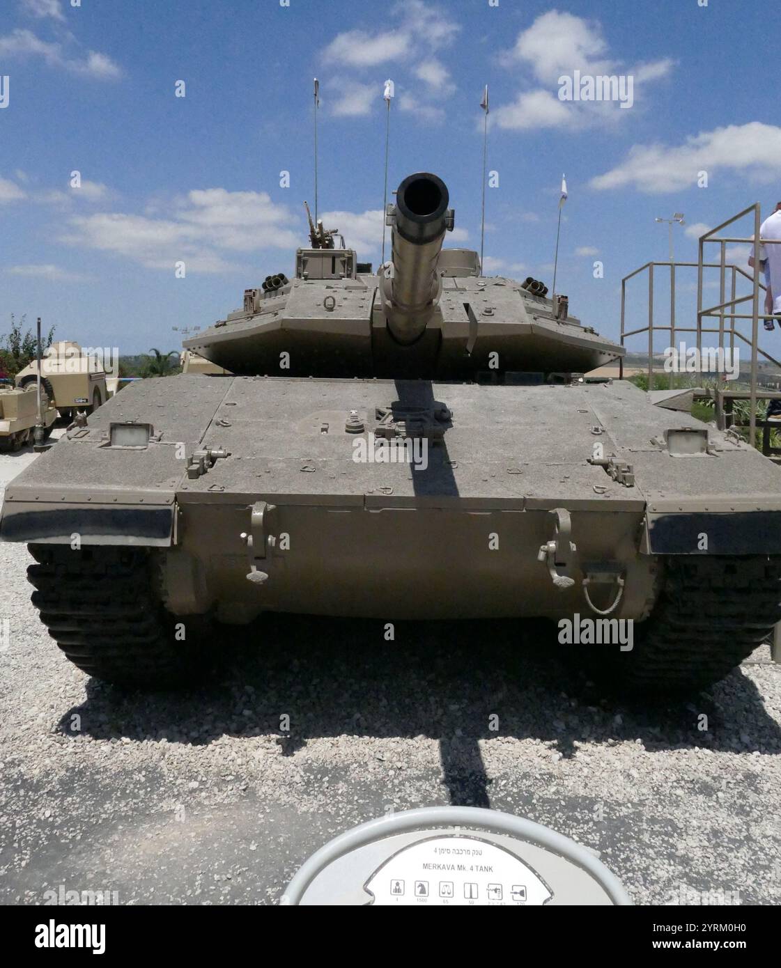 Merkava Mk 4m Windbreaker, fitted with Trophy Active Protection system ...