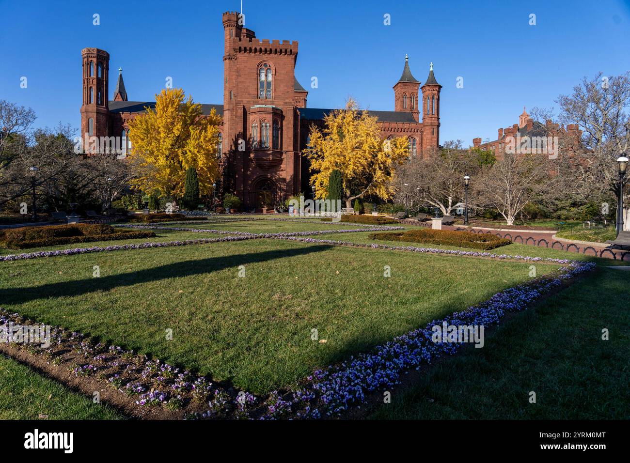 The Smithsonian Castle museum in Washington DC Stock Photo - Alamy
