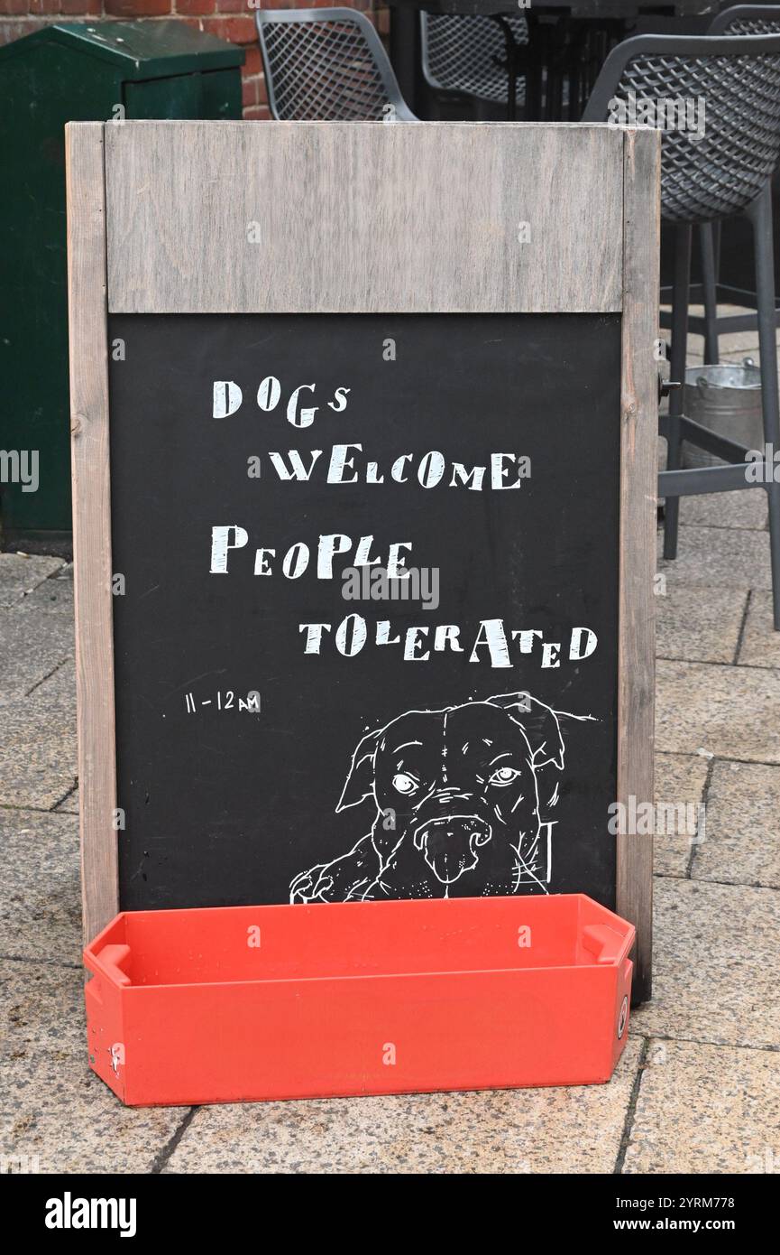Funny pub sign hi-res stock photography and images - Alamy
