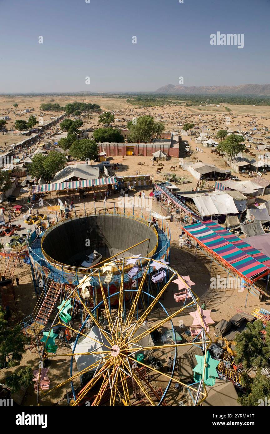 Aerial view turning ferris wheel hi-res stock photography and images ...