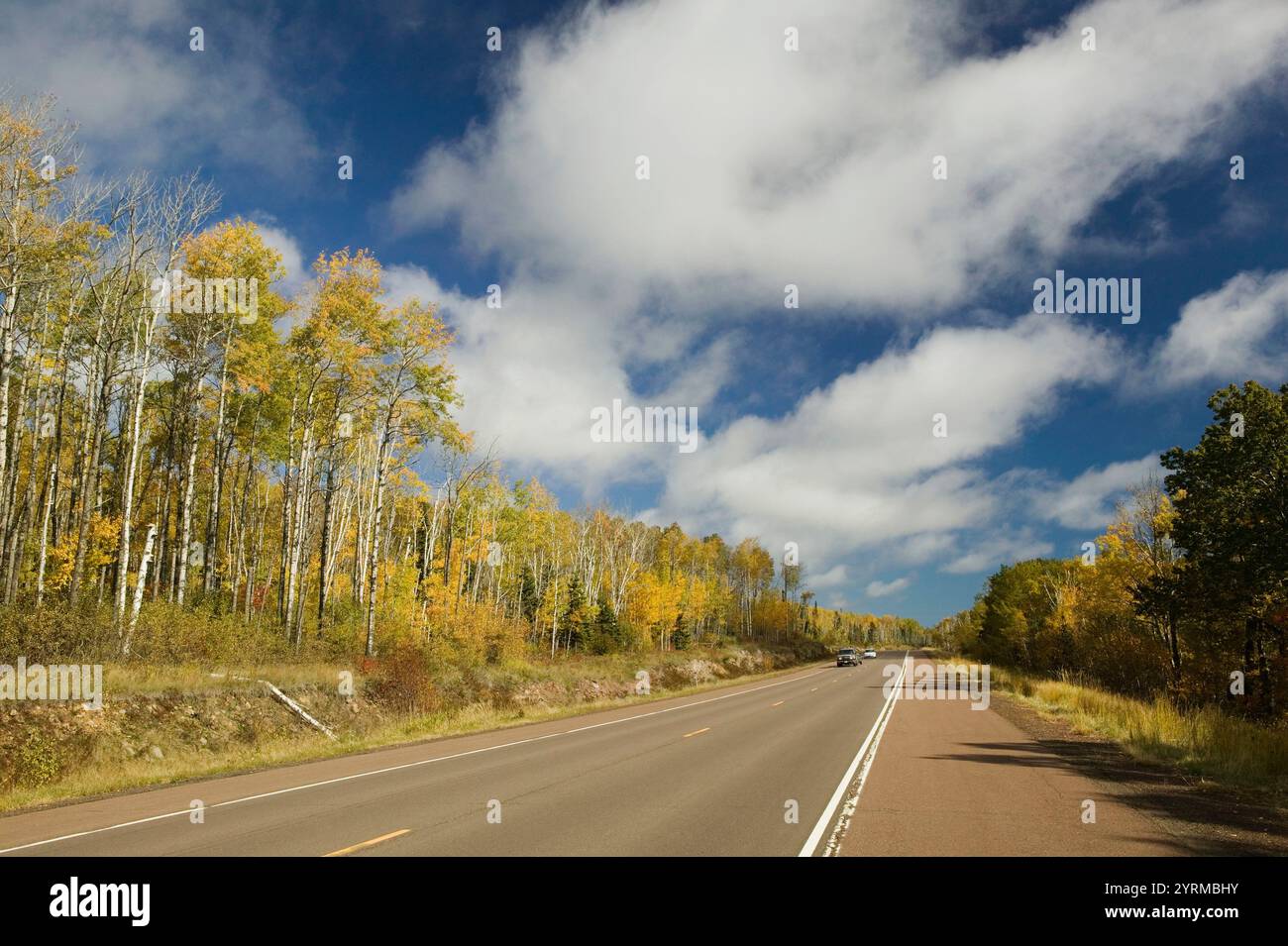 Lake Superior Shoreline. Rt.61 along Lake Superior. Autumn. Lutsen ...