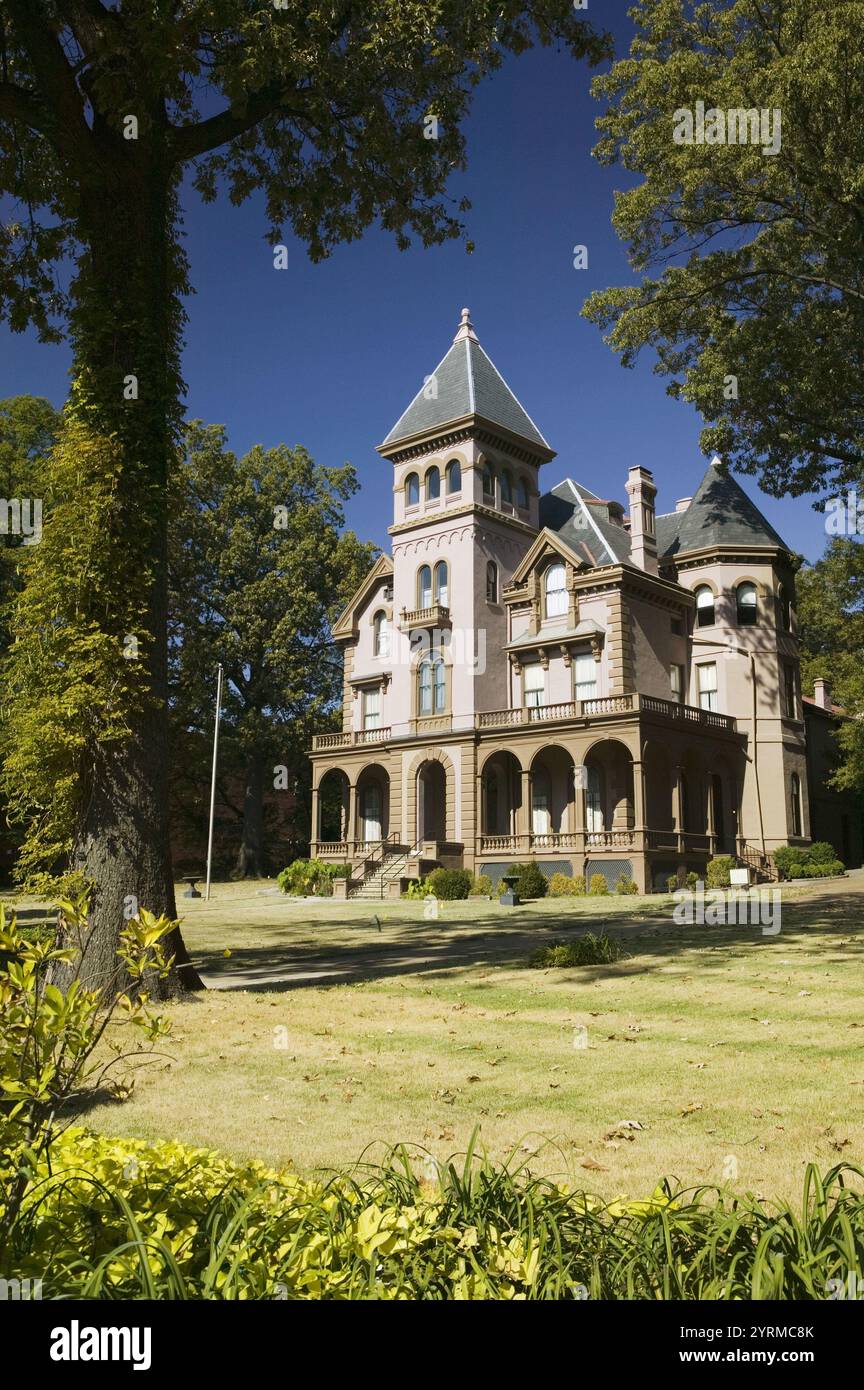 The Mallory-Neely House (b.1883). Memphis. Tennessee, USA Stock Photo ...