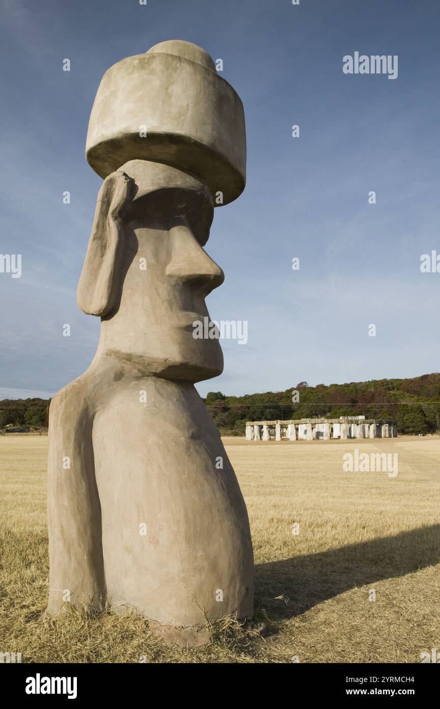 Easter Island Moai figure. Stonehenge 2 - Half scale replica. Hill ...