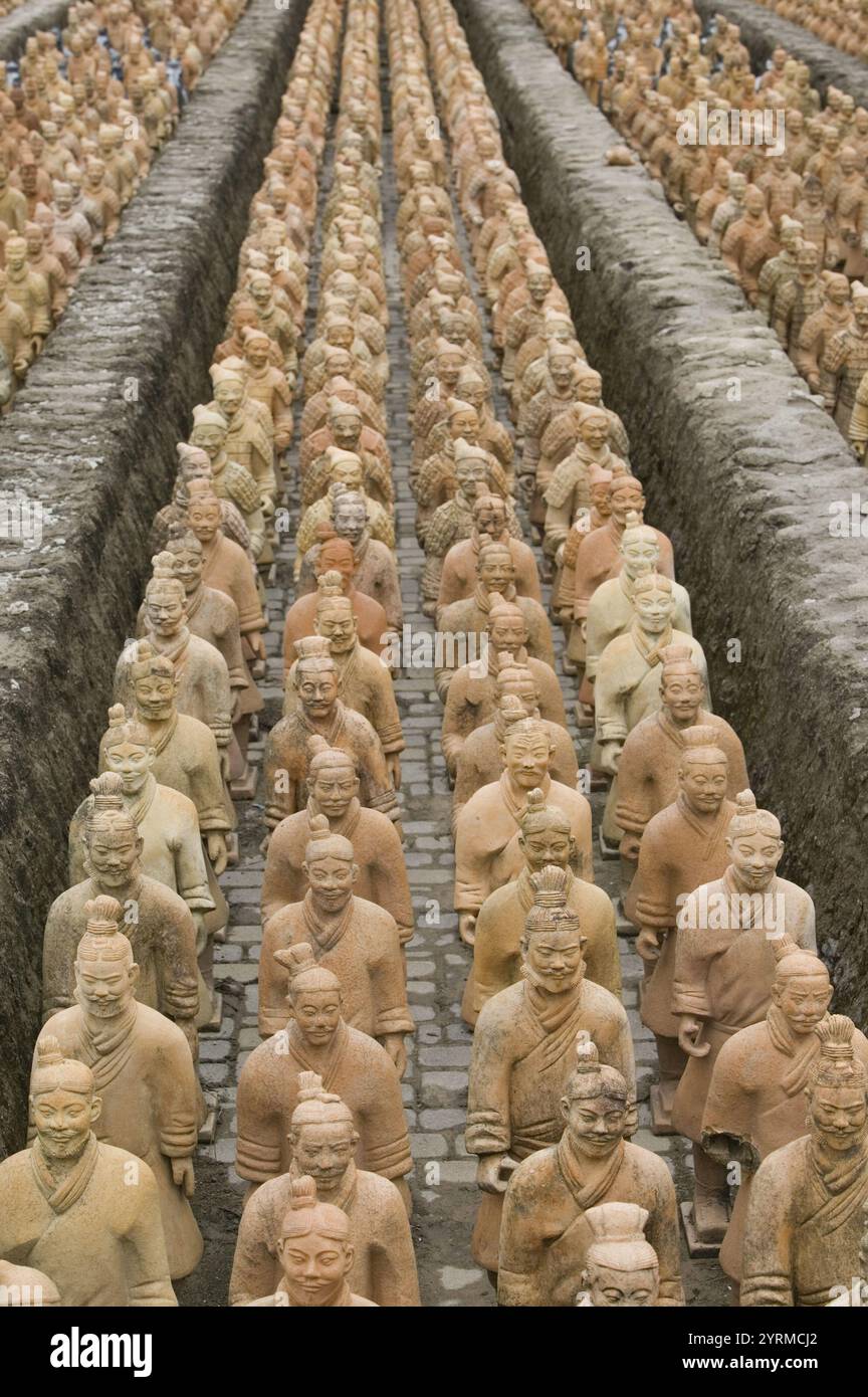 Forbidden Gardens- 6000 replica 1/2 scale soldiers of the Terra Cotta ...