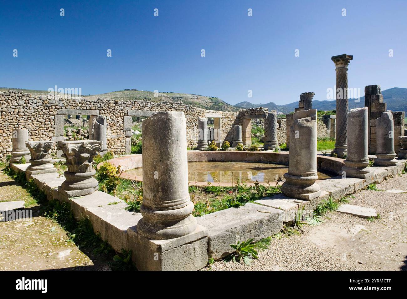 Abandoned house in morocco north hi-res stock photography and images ...