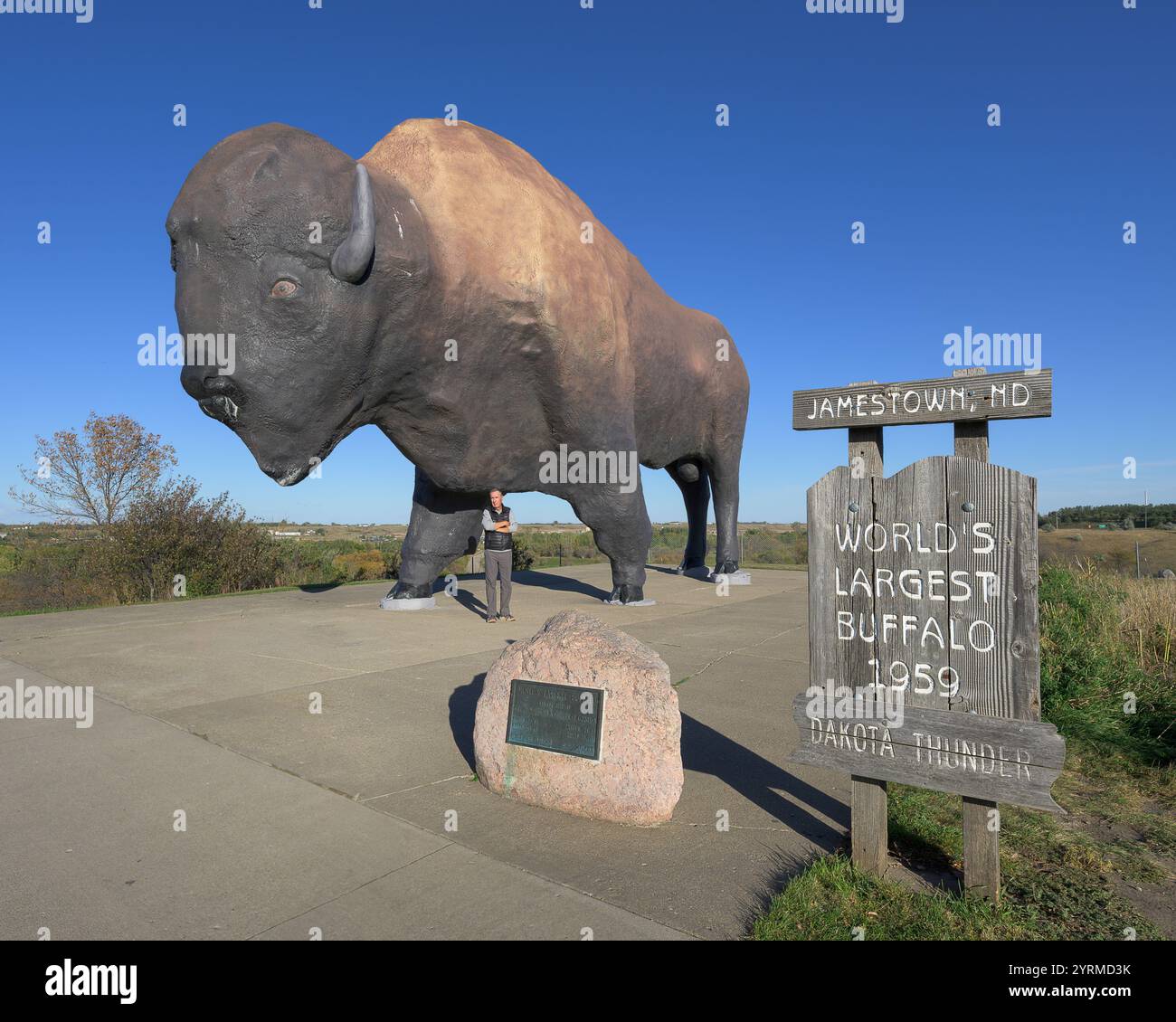 World's Largest Buffalo sculpture located at the end of Louis L'Amour ...