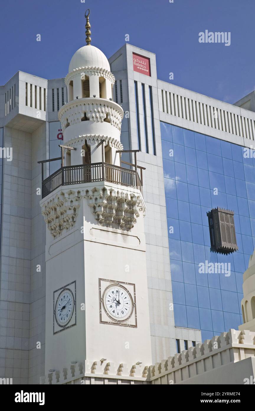 BAHRAIN-Manama: Friday Mosque Stock Photo - Alamy