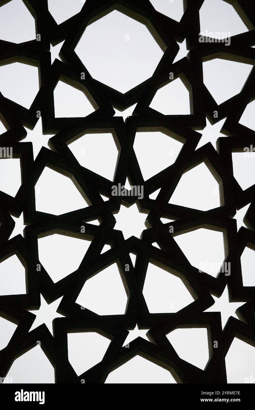 BAHRAIN-Manama: Al-Fatih Mosque (holds 7000 worshipers ) (b.1984 ...