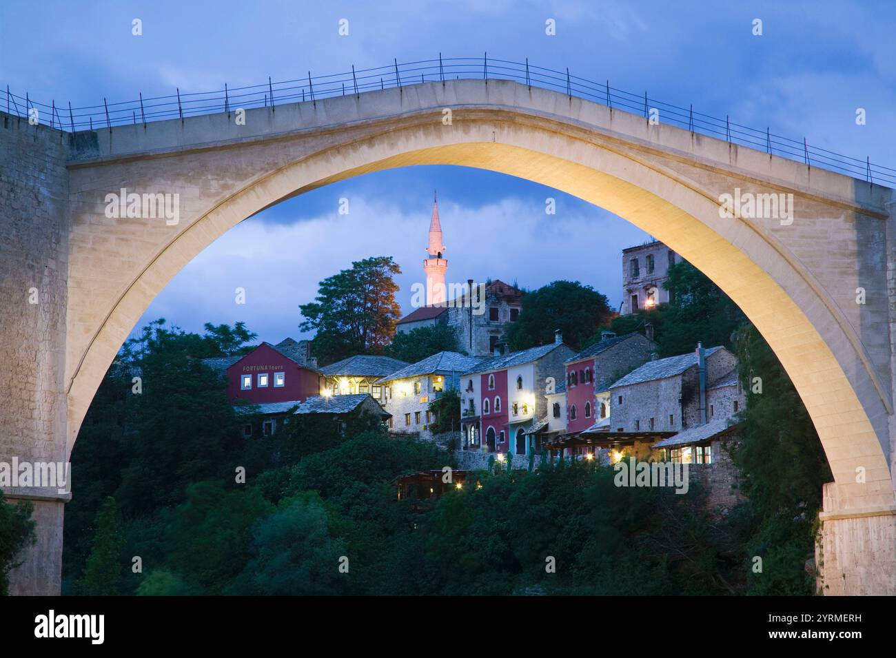 Bosnia-hercegovina. Mostar, old bridge (reconstructed). Stari Most ...