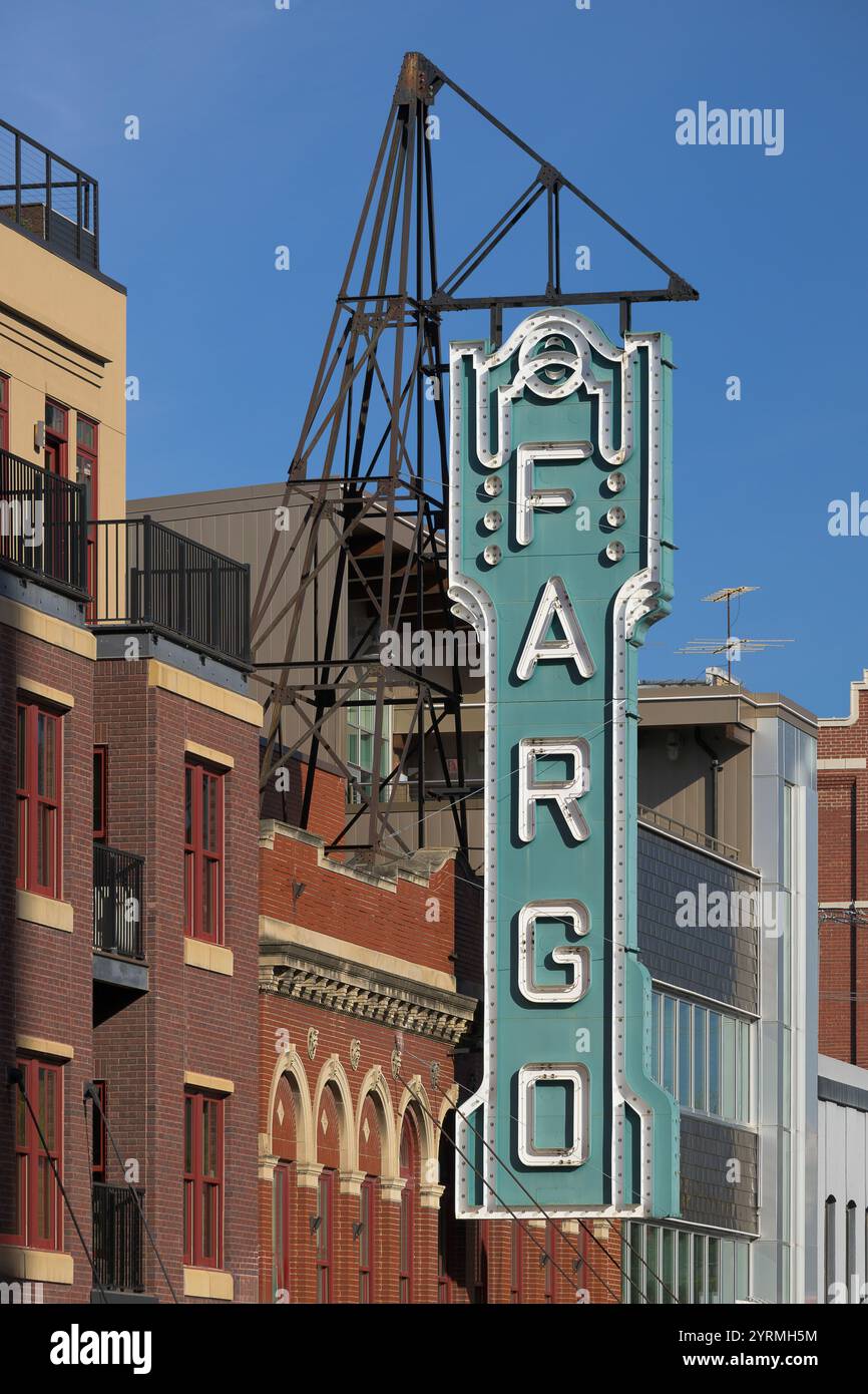 Fargo north dakota broadway hi-res stock photography and images - Alamy