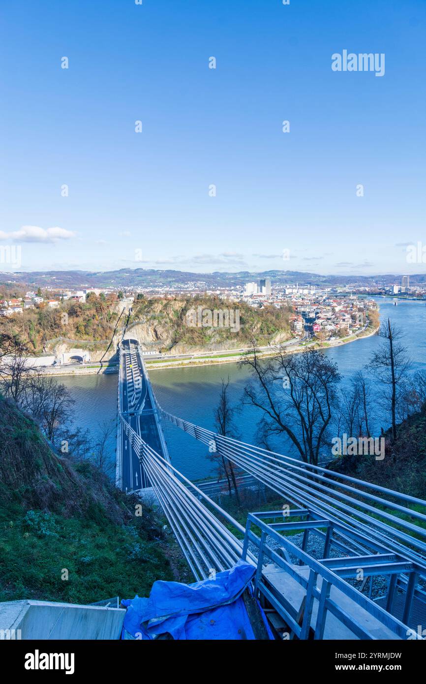 Linz: freeway A26 bridge Donautalbrücke, the bridge is the longest ...