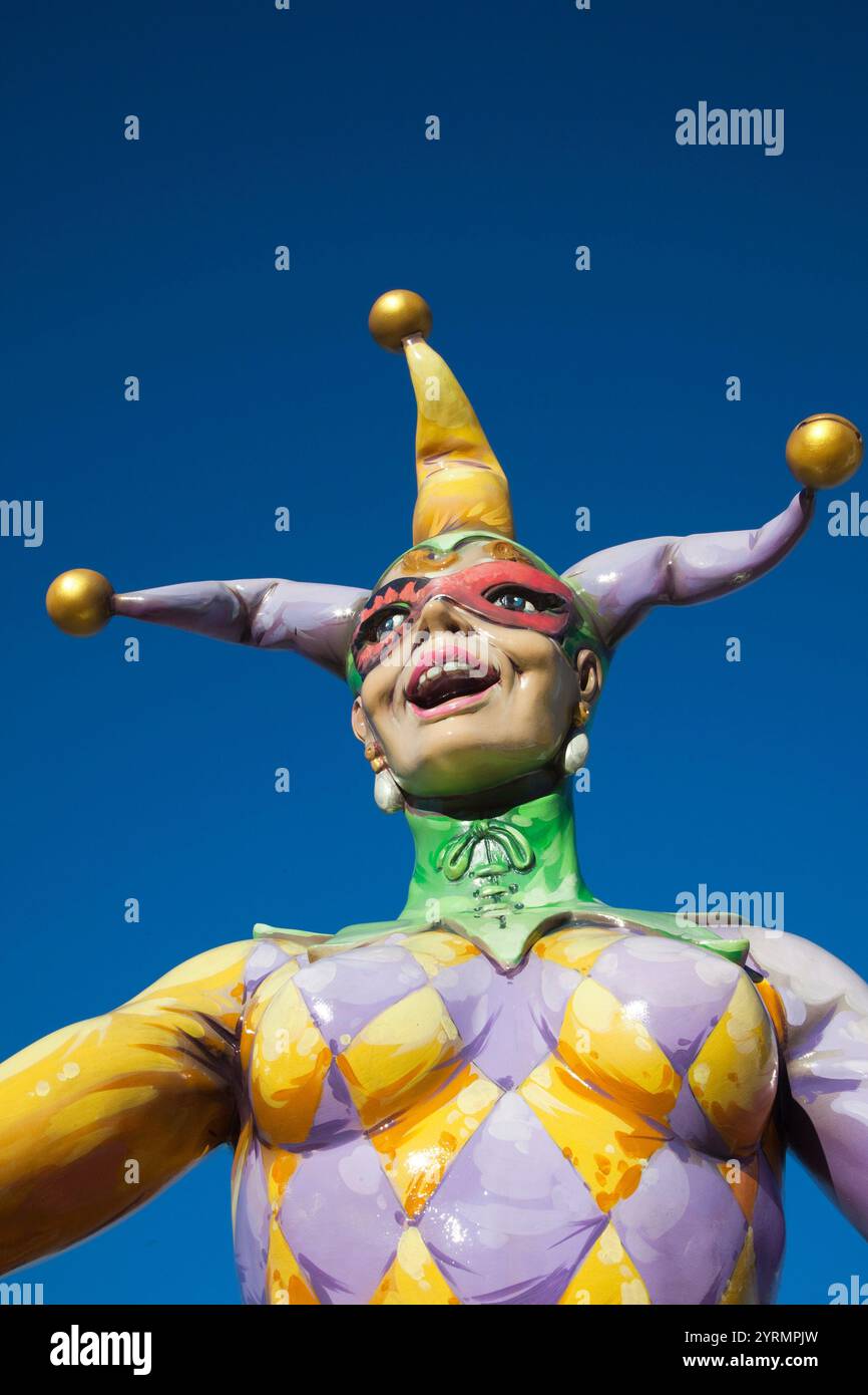 USA, Louisiana, New Orleans, Riverwalk, Mardi Gras jester statue Stock ...