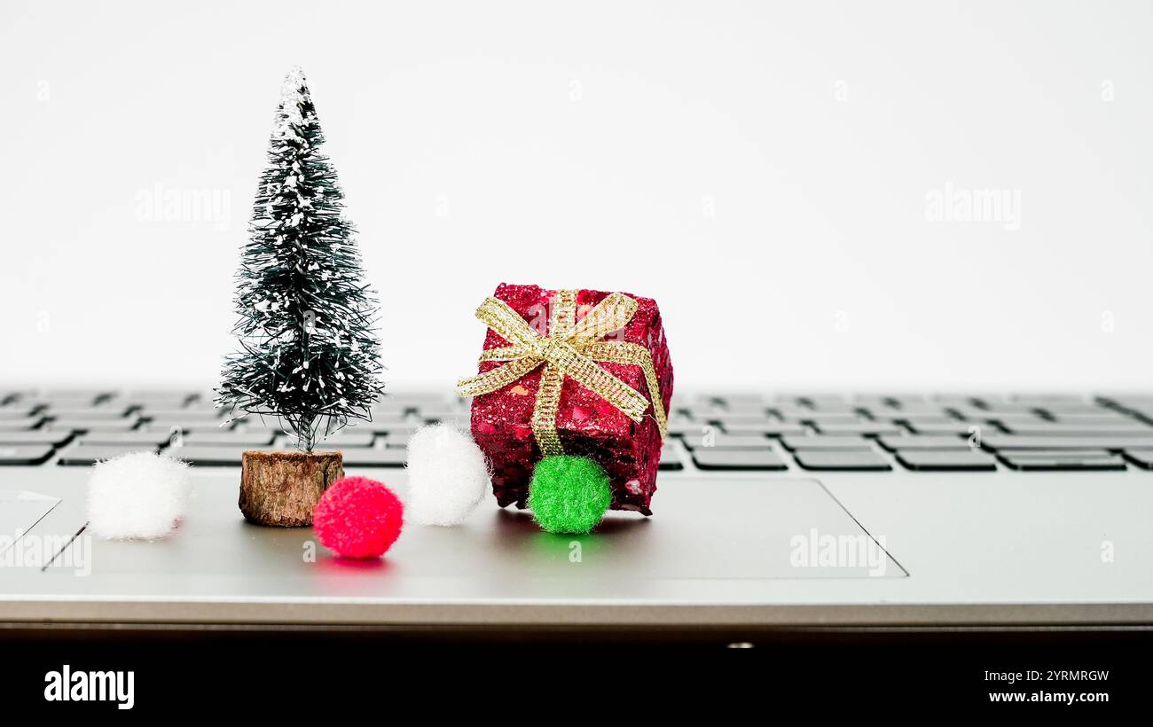 Festive workspace keyboard christmas hi-res stock photography and ...