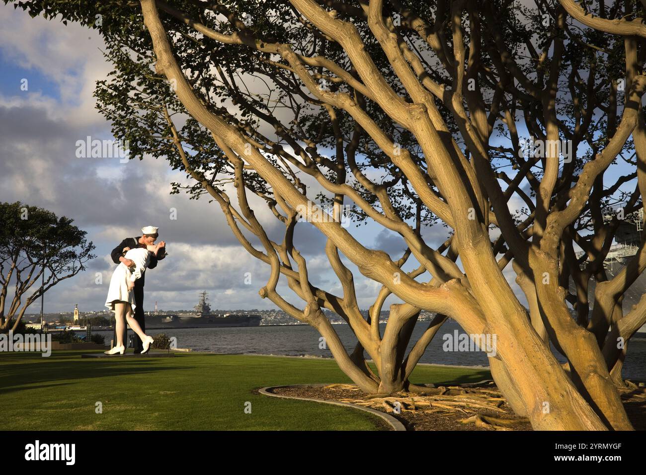 Sculpture Unconditional Surrender by J. Seward Johnson, San Diego ...