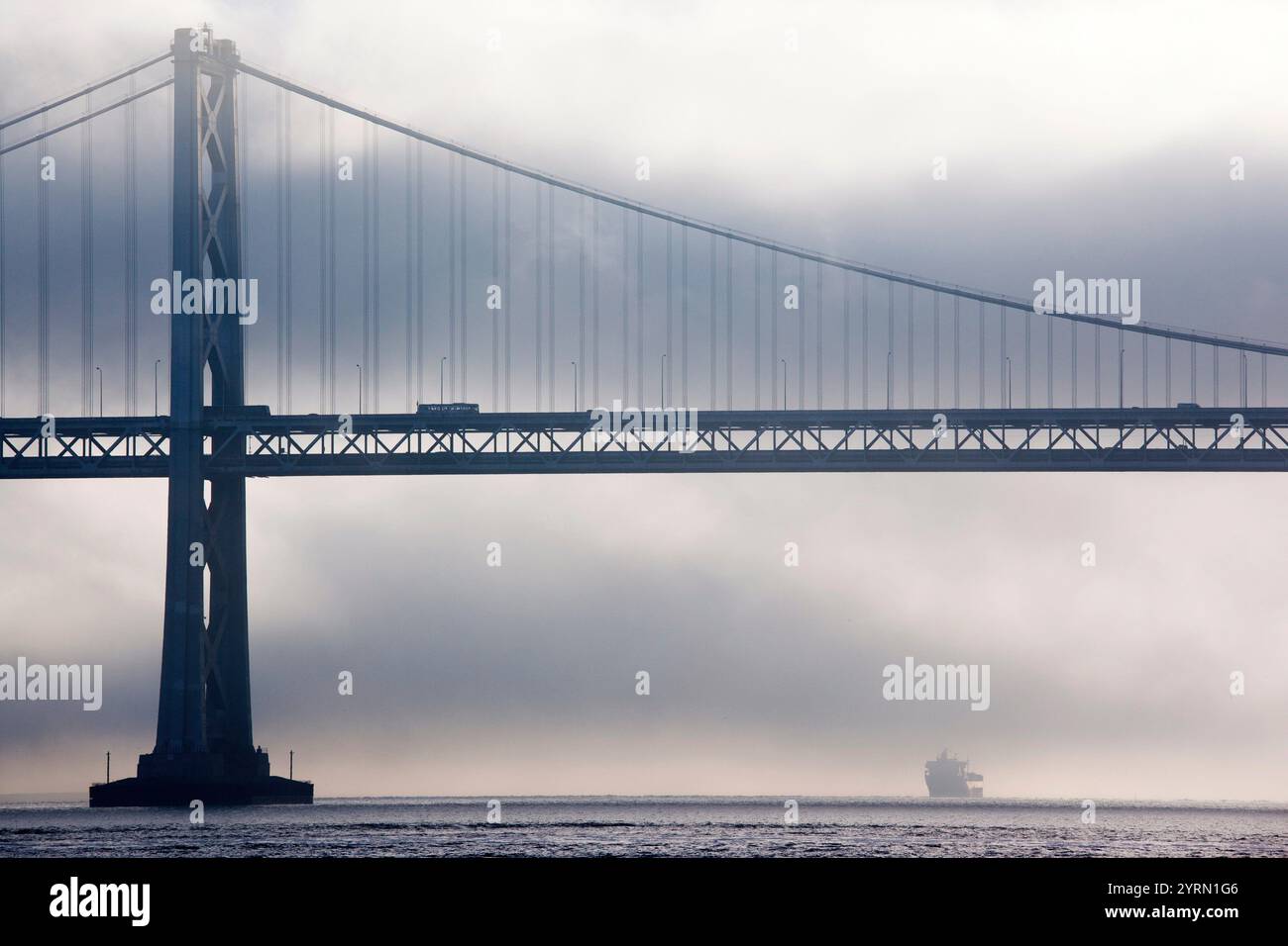 USA, California, San Francisco, Embarcadero, Bay Bridge in fog Stock ...