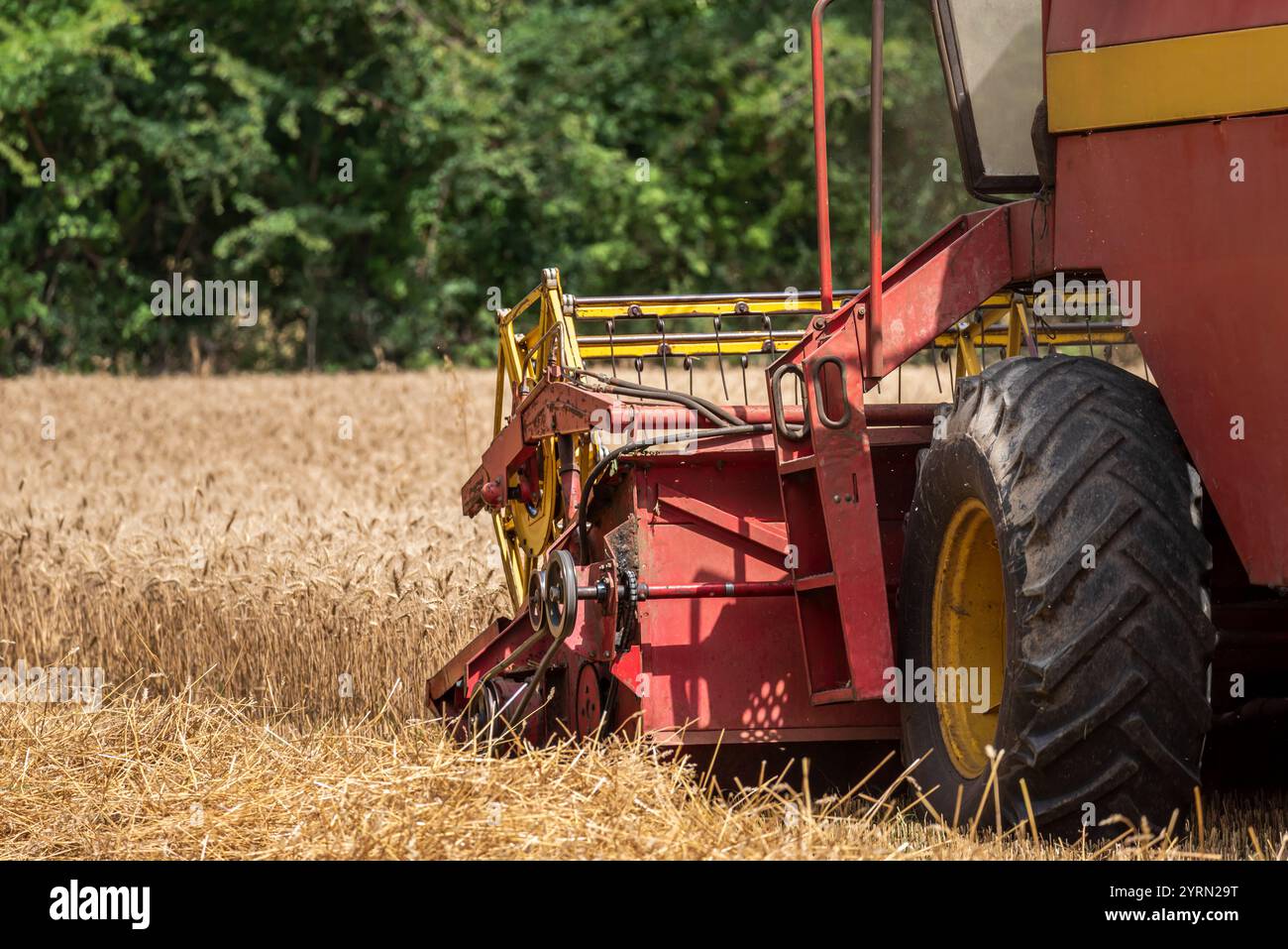 Agriculture barley cereal combine hi-res stock photography and images ...