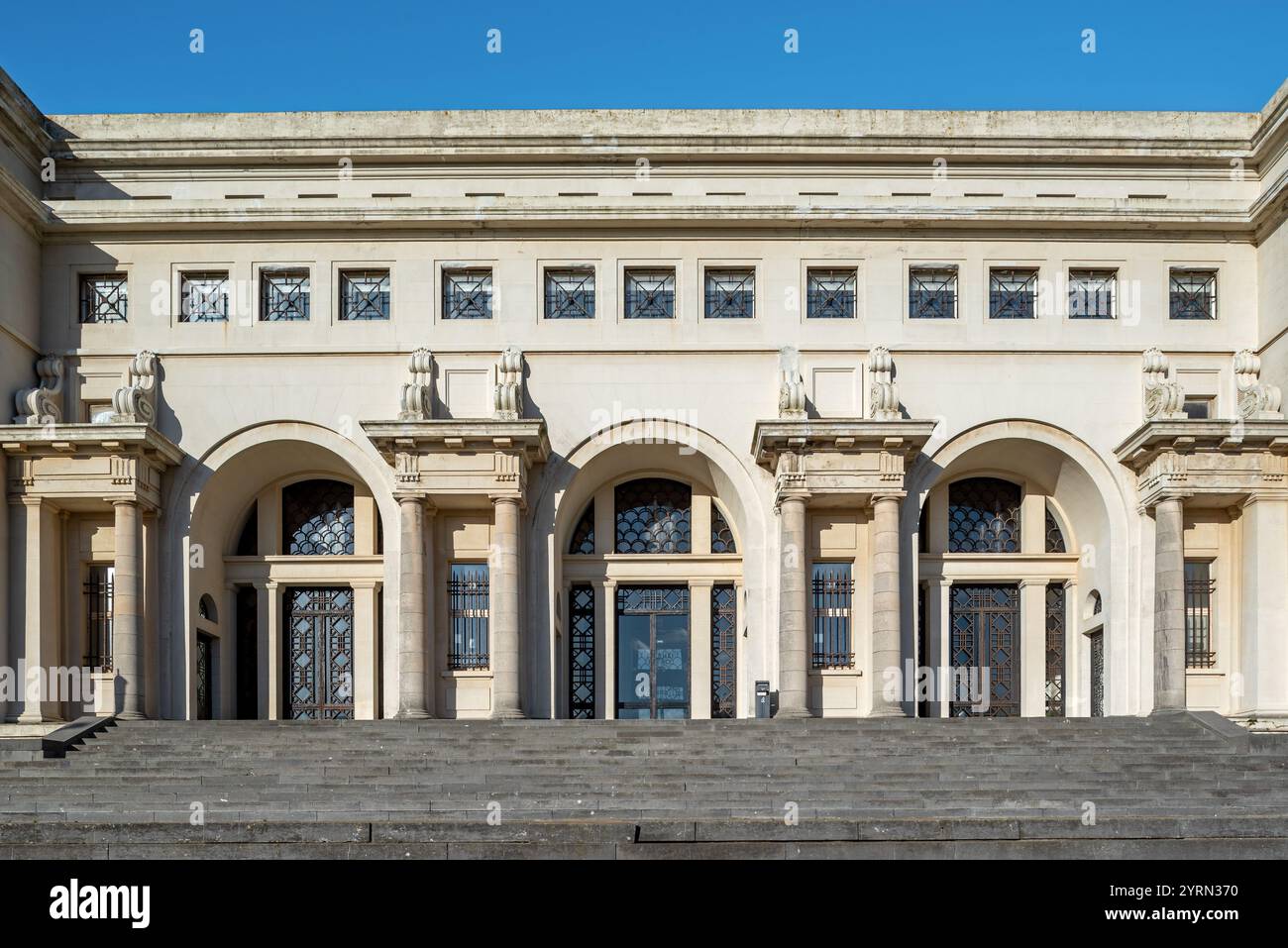 Thermae Palace Hotel, former coastal thermal baths / spa in Art Deco ...