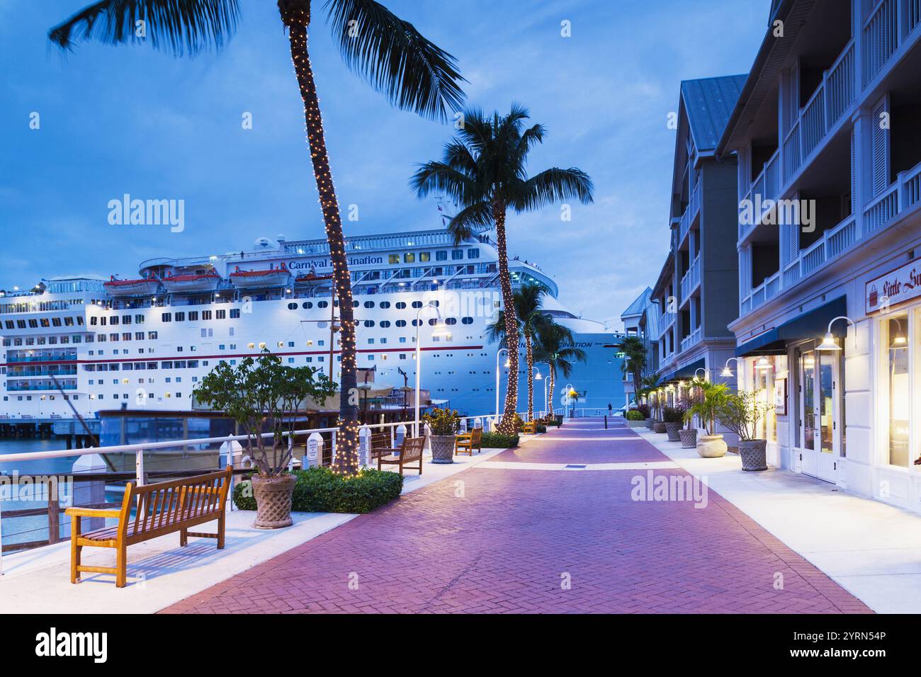 USA, Florida, Florida Keys, Key West, cruiseship, Key West Seaport ...