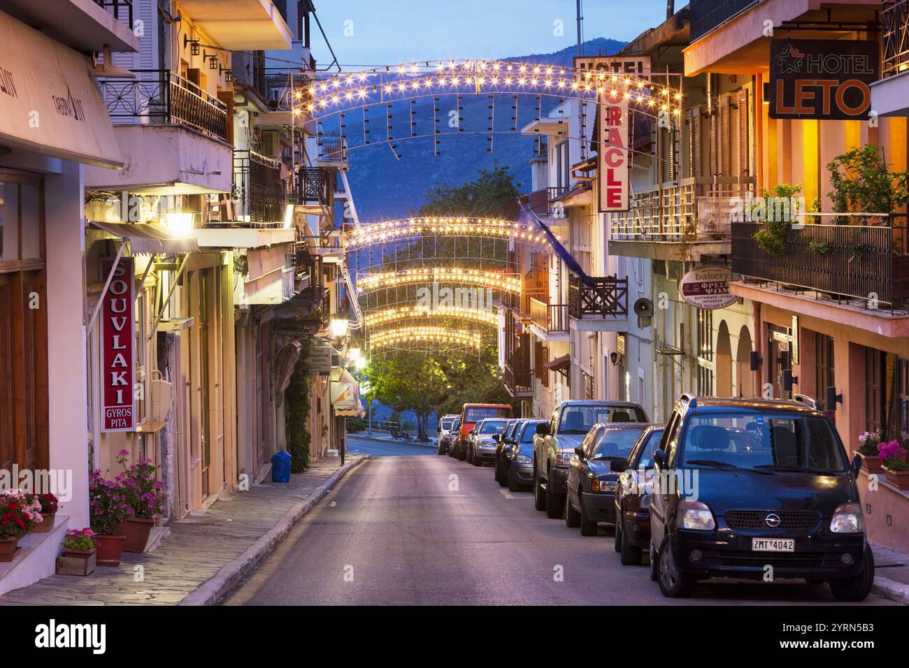 Town delphi greece hi-res stock photography and images - Alamy