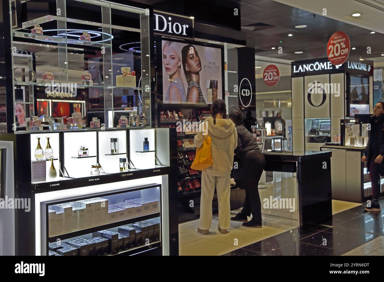 People Shopping at Duty Free Perfume and Cosmetics Shop at Heathrow ...